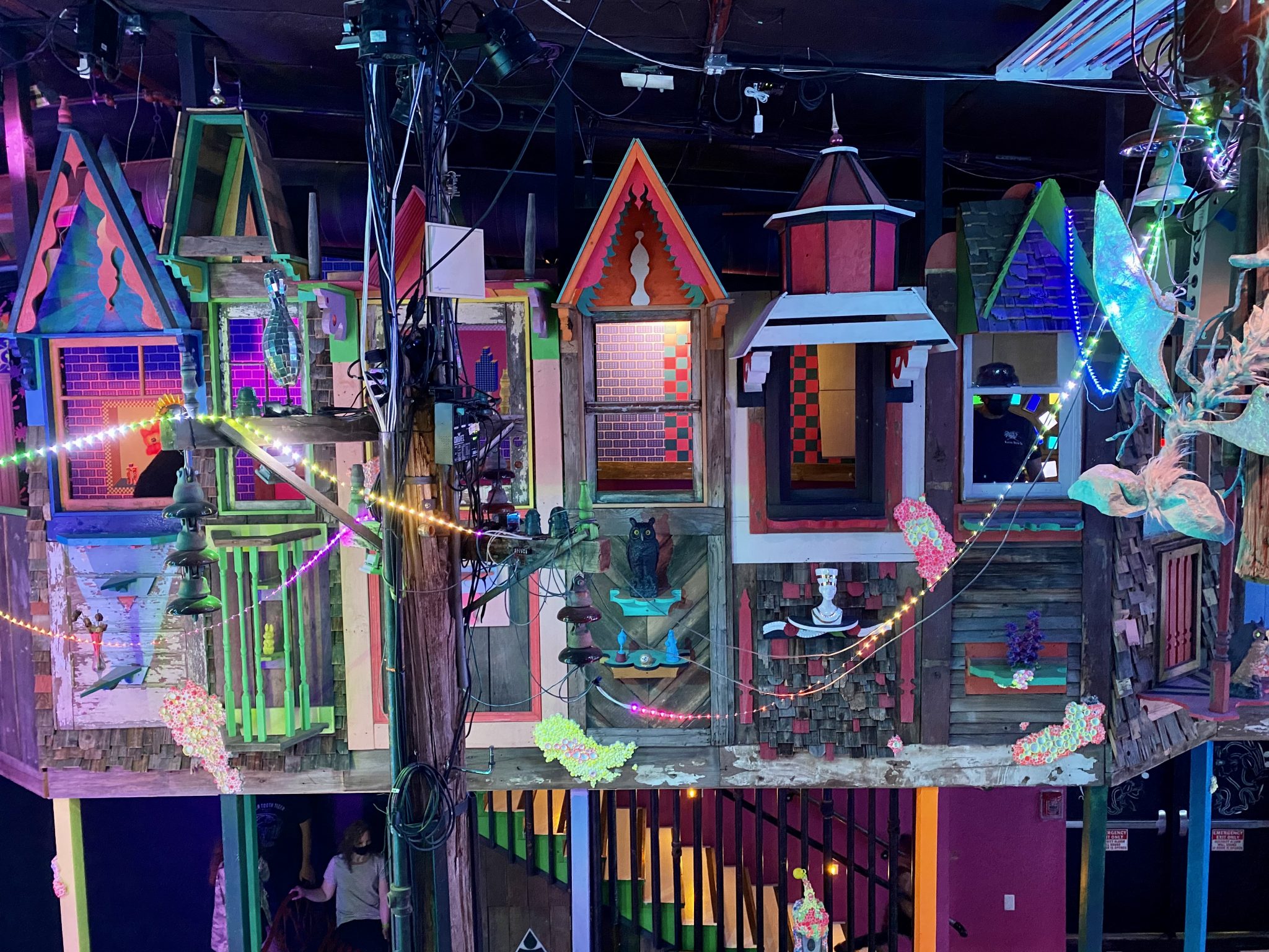 Meow Wolf = Neon Interactive Art - Lieff Ink